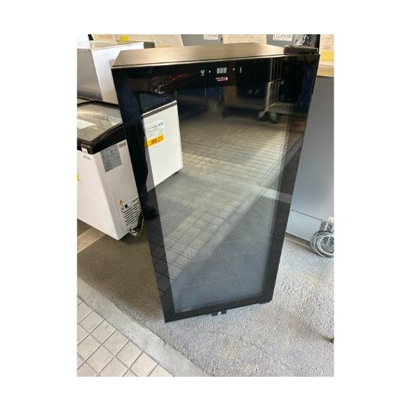 商品名：ワインセラー 寸法：W595×D580×H1248 メーカー：さくら製作所 型式：SB-75 年式：2023年製 電源：単相100V 50/60Hz共用 コンセントプラグ：あり 消費電力：100W 内容積：207L ガス種： 重量：...