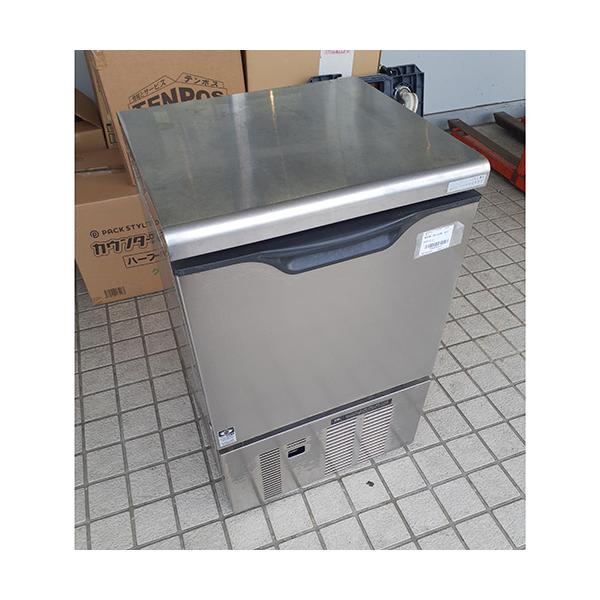 商品名：製氷機 寸法：W500×D450×H800 メーカー：大和冷機 型式：DRI-35LME 年式：2017年製 電源：単相100V 50/60Hz共用 コンセントプラグ：なし 保証期間：納品日より12ヶ月(離島や一部地域では保証対象外...