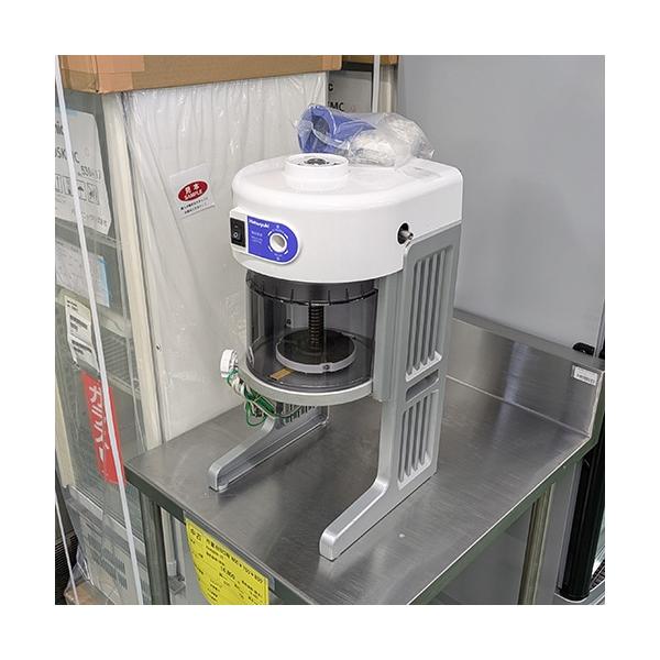 商品名：氷削機 寸法：W347×D396×H409 メーカー：中部コーポレーション 型式：HB-310B2 年式：2023年製 電源：単相100V 50/60Hz共用 コンセントプラグ：あり 消費電力：200/185W ガス種： 付属品：写...