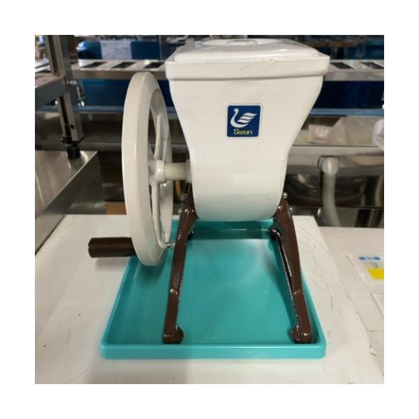 商品名：かき氷機 寸法：W275×D260×H298 型式：CR-3 ガス種： 保証期間：なし ランク：B 特記事項：-  販売店：テンポス湘南店（神奈川県平塚市）からの配送です。