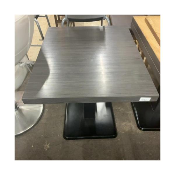 商品名：洋風テーブル グレー 寸法：W600×D700×H700 保証期間：なし ランク：A 特記事項：-  販売店：テンポス名古屋西店（愛知県名古屋市）からの配送です。