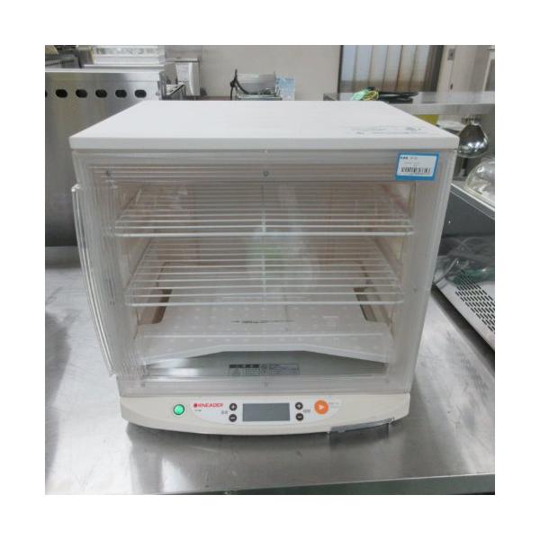 商品名：発酵機 寸法：W495×D422×H455 メーカー：日本ニーダー 型式：PF102 年式：2015年製 電源：単相100V 50/60Hz共用 コンセントプラグ：あり 消費電力：150W ガス種： 重量：6.5kW 付属品：写真の...