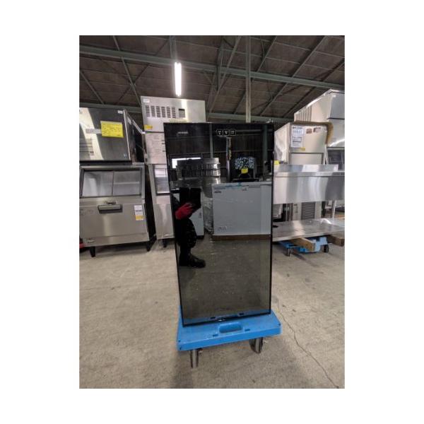 商品名：ワインセラー 寸法：W400×D545×H848 メーカー：アイリスオーヤマ 型式：PWC-781P-B 年式：2024年製 電源：単相100V 50/60Hz共用 コンセントプラグ：あり ガス種： 保証期間：なし ランク：B 特記...