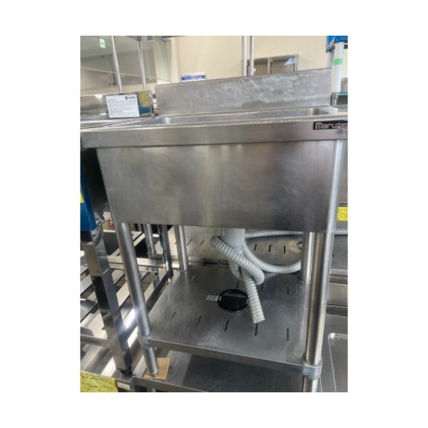 商品名：一槽シンク 寸法：W550×D450×H800 付属品：写真の通り 説明書：なし 保証期間：なし ランク：C 特記事項：-  販売店：テンポス盛岡店（岩手県滝沢市）からの配送です。