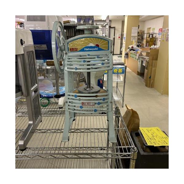 商品名：手動アイススライサー 寸法：W399×D273×H605 メーカー：中部コーポレーション 型式：HA110S ガス種：- 付属品：写真の通り 説明書：写真の通り 保証期間：なし ランク：C 特記事項：-  販売店：テンポス鈴鹿店（三...
