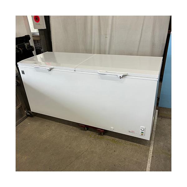 商品名：冷凍ストッカー 560L 寸法：W1843×D725×H842 メーカー：レマコム 型式：RRS-560 電源：単相100V 50/60Hz共用 コンセントプラグ：あり 保証期間：納品日より12ヶ月(離島や一部地域では保証対象外とさ...