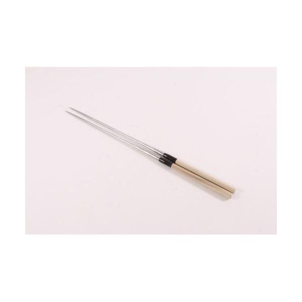 商品名：水牛桂柄盛箸 18cm 寸法：全長325mmメーカー：カンダお届け数(合計)：1材質・素材：13-0ステンレスメーカー品番：082029JANコード：4949362082292規格：規格   18cm
