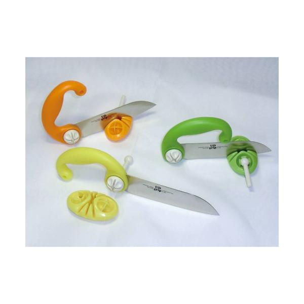 商品名：UDグリップ包丁/イエローメーカー：ウカイ利器メーカー品番：841243-280-外形寸法：幅165×奥行50×高さ350(mm)お届け数：1特長：素材:ステンレス(モリブデン特殊鋼)、ポリプロピレン、耐熱ABS樹脂形状：○刃渡り:...