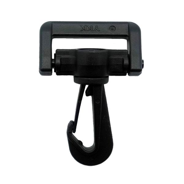 主にカバンのストラップとして、Ｄカンとセットで使用されています。フック部分は、前後に可動し、360゜回転します。サイズ：全長：５１ｍｍ　幅：３４ｍｍ（穴寸：２６ｍｍ）素材 材質：ポリアセタールカラー：黒