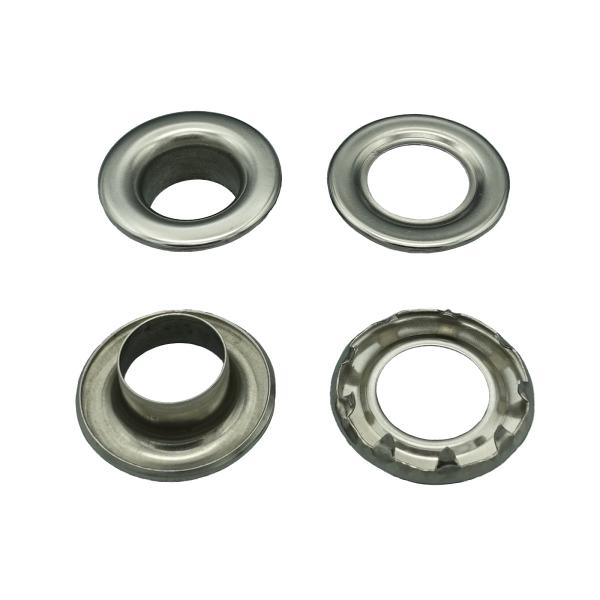 大型テント・シートなどの紐通しや、補強具としてご使用もあります。　座金が歯付座金でメッキは黒ニッケルです。４００セット／箱材質：ステンレスカラー：シルバー サイズ　外径：３１．３ｍｍ×穴径：１６ｍｍ×高さ：１１ｍｍサイズはあくまでも目安であ...