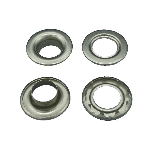 大型テント・シートなどの紐通しや、補強具としてご使用もあります。　座金が歯付座金でメッキは黒ニッケルです。２００セット／箱材質：ステンレスカラー：シルバーサイズ　外径：３７．８ｍｍ×穴径：１８．７ｍｍ×高さ：１１．２ｍｍサイズはあくまでも目...