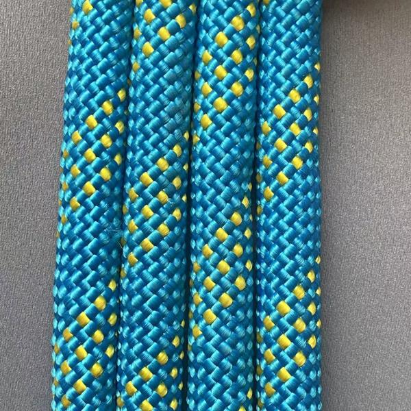 商品名:送料無料 ザイル クライミングロープ 多目的ロープ スタティックロープ パラコード エスケープ キャンプ アウトドアコード 吊り上げ ポリエステル                            商品説明:アウトドア用多目的ロ...