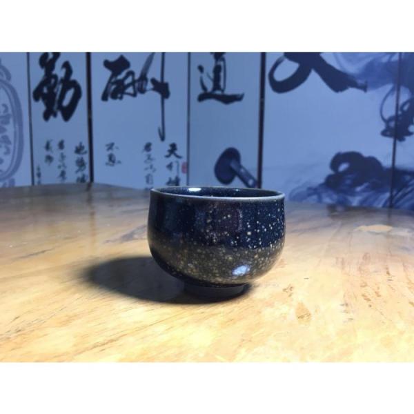 商品コート： SNK10001サイズ：直径7.5cm×高さ5.5　素材　:　陶器内容　:　専用袋入り産地　:　中国建陽※食器洗浄機　不可　電子レンジ　不可 。　　　　　※できるだけ実際の商品に近づけるように努めておりますが、撮影条件やお客様...