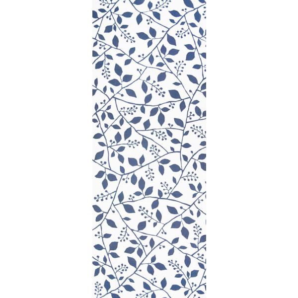 風に吹かれると葉がそよそよと音を立ててそよぐことから「ソヨゴ」の名前が付いたと言われる常緑樹です。堅い木のため算盤珠の材料として使用されることがあり、また葉は赤色の染料として重宝されています。暮らしに取り入れやすい、北欧デザインのように染め...