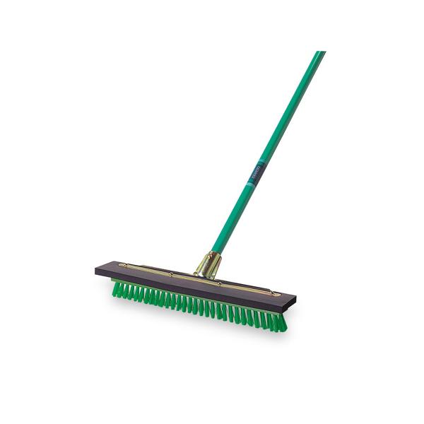 ペアブラシ 45cmブラシで洗い、ゴムで汚水を取り除く1本２役の便利なペアブラシ。サイズ 全長：約1380mm、毛の長さ：約40mm重量 約1.1kg材質 頭：スチールにクロメートメッキ、先ゴム：クロロプレンゴム、毛：塩化ビニール、柄：φ2...