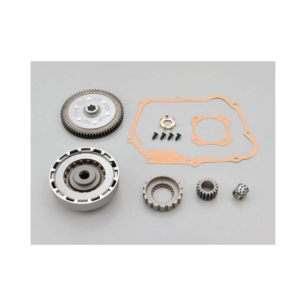 ●チューニングされたエンジンに必須の3ディスク強化クラッチキット。ノーマル〜110ccハイパーヘッド相当までのエンジンに対応。●プライマリードライブギヤ/ドリブンギヤの丁数変更で1次減速比が最高速型（16丁/69丁⇒18丁/67丁）になりま...