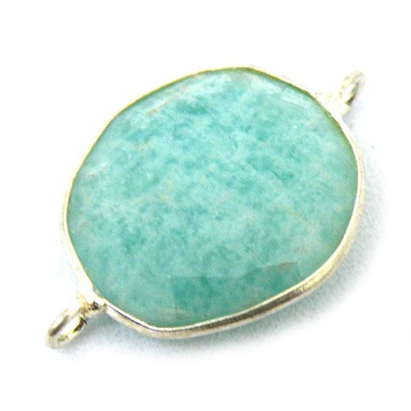 ■商品番号：th-gp-77■素材：アマゾナイト(amazonite)/silver■サイズ：約12-15x10-13xT4mm 前後　ring hole 約2mm 前後入り数：1個　備考　※大きさ・形のバラつきや、天然由来および加工時に発...