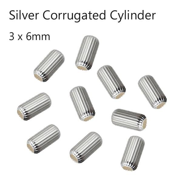 サイズ　　約3x6mm穴径　　　1.3mm使用素材　sv925◆取扱方法/注意事項他店でも販売中です。在庫完売の場合は入荷待ちになり、納品までにお時間要します。お手入れは柔らかい布などでやさしく拭いてください。金属アレルギーをお持ちの方はご...