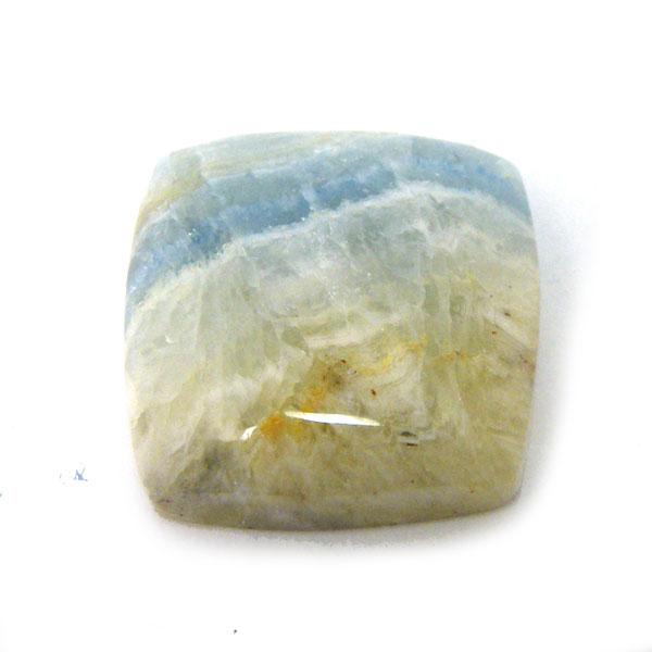商品番号：st-st-706素材：ブルーシェーライト(Blue Scheelite)商品名：カボション/1点ものサイズ：約 13x13x4.4mm■取扱方法※お使いのブラウザにより色合いなど若干異なる場合があります。※天然由来の傷・ヒビ・欠...