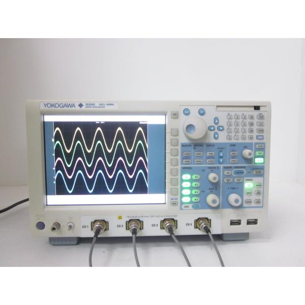 付属品：本体、取説（PDF）/オペレーションガイド、電源ケーブル、CD、パッシブプローブ（701943）×4、ロジックプローブ（701981）×2、接続ケーブル（ロジックプローブ）×2、ICテストチップ×4、アースアタッチメント×4、プロー...