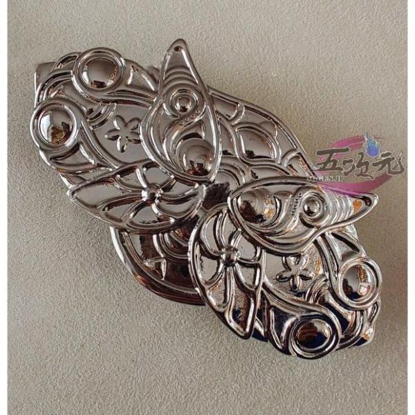 合金メッキできる限り原作のもとに造形して再現します。髪飾りのサイズ：10cm腕輪のサイズ：直径6cm、調整可能です。（ゆっくり調整してみてください）