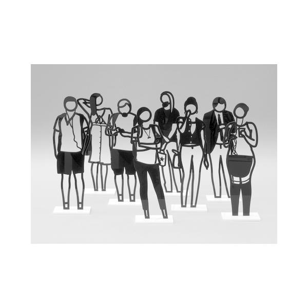 2019年発表のドローイング作品“ Boston Crowd ”をモチーフに制作されたアクリル製スタチュー、8体のコンプリート・セット。オリジナル・ボックス入り