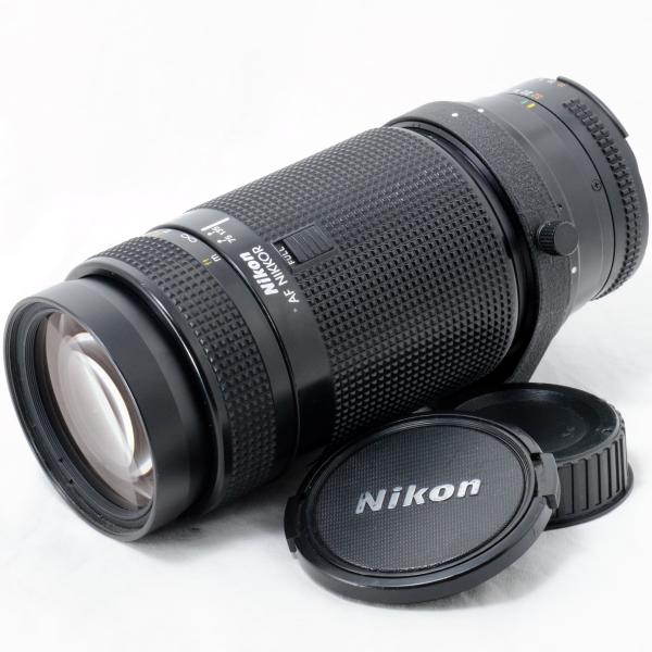 Nikon ニコン AF NIKKOR 75-300mm F4.5-5.6 三脚座付きフルサイズ機対応の直進型望遠ズームレンズ！三脚座付きなのでカメラ本体底部を傷つけずに遠景撮影が楽しめます！☆外観コンディション☆使用に伴うスレ等はございま...