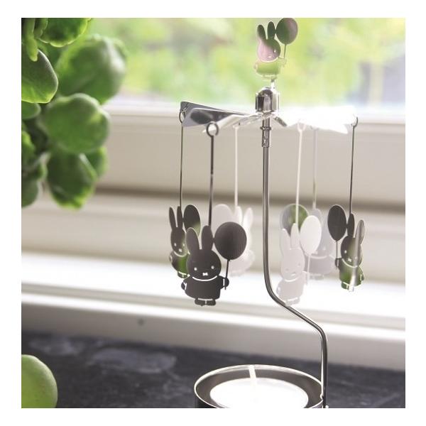 ☆ ミッフィーのキャンドルホルダー ☆くるくる回ってかわいいロータリーキャンドルホルダー♪大人気の「ミッフィー」がモチーフです。本体もパッケージもオシャレでかわいいから、ギフトとしても好評です◎組み立て式で、箱の中にパーツが収納されています...