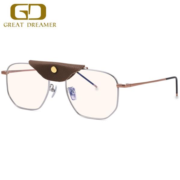 ブランド名：グレートドリーマー ( GREAT DREAMER )型番：10thCOMPANY 3 53サイズフレームカラー：シルバー/ゴールドレンズ:デモレンズ鼻パッドの調整：可能レンズシェイプ分類：スクエアフレームタイプ分類：フルリム、...