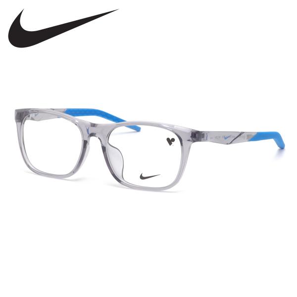 ブランド名：ナイキ ( NIKE )型番：7059LB 030 54サイズフレームカラー：クリアウルフグレー、ブルーレンズ:デモレンズ鼻パッドの調整：不可レンズシェイプ分類：ウェリントンフレームタイプ分類：フルリムフレーム材質：プラスチック...