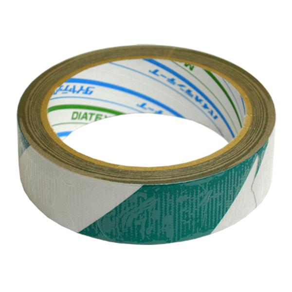 ダイヤテックス パイオランクロス 再帰反射テープ RF-30（25mm幅×10m巻）危険、安全を標示するテープです。 駐車場や建物の角や低い天井の角部分などに貼る再帰反射テープです。夜間などは光を反射するので、非常に目立ち通行人などに危険部...