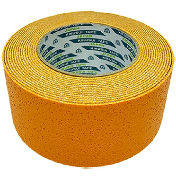 道路や駐車場に用いられる線引き用ラインテープ。熱溶着タイプでガスバーナーで貼り付けます。反射ビーズ入りで車のライト等を反射します。道路のレーン表示や通行区分表示、駐車スペース表示などの表示用に適しています。 メーカー：菊水テープ株式会社型番...