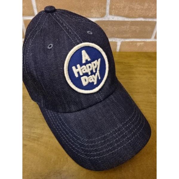 A HAPPY DAY!のワッペンが付いたUES定番のデニムベースボールキャップです。豊富なワッペンの種類が人気の秘密です。形、色、大きさなど、ワッペンが違うだけで同じデニムCAPが全く違う印象になります。お気に入りを見つけて大切に使ってい...