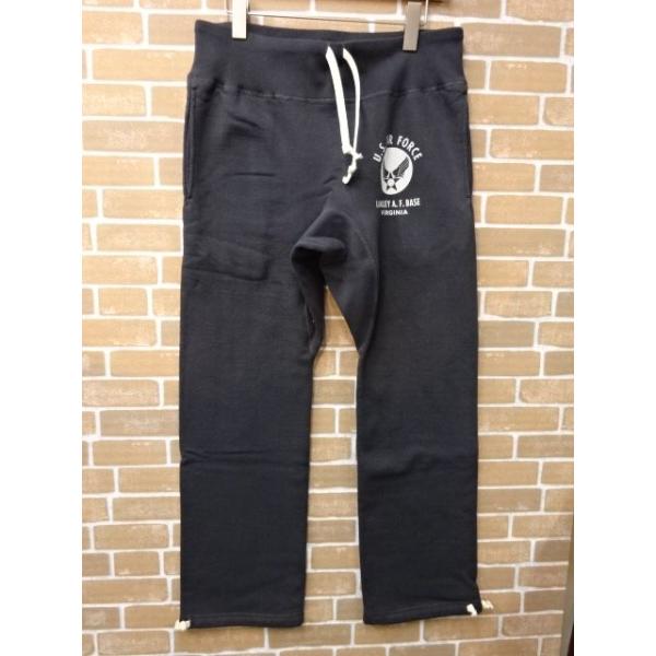 BUZZ RICKSON'SSWEAT PANTS U.S. AIR FORCEBR40973-119店頭でも販売しておりますので、売り違いの際はご了承下さい。画像について商品の画像はなるべく実物と近くなる様画像処理をしていますが、処理技術...