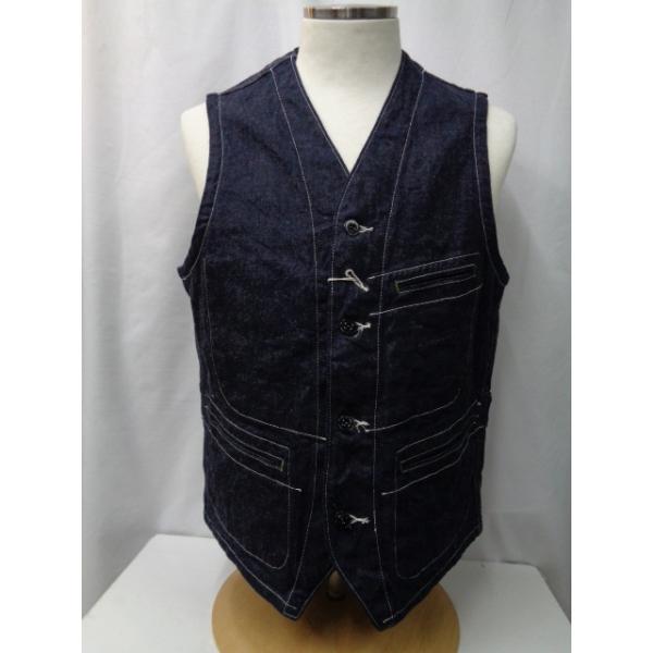 SUGAR CANE11oz. BLUE DENIM WORK VESTSC15702-421A)店頭でも販売しておりますので、売り違いの際はご了承ください。画像について商品の画像はなるべく実物と近くなる様画像処理をしていますが、処理技術の...