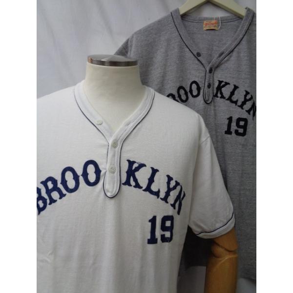 Whitesville（ホワイツビル）18/- S/S HENLEY T-SHIRT W/PRINTWV79687店頭でも販売しておりますので、売り違いの際はご了承ください。画像について商品の画像はなるべく実物と近くなる様画像処理をしていま...