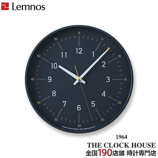 essentは、壁掛け時計の機能と素材に根本から向き合うことから生まれました。時計には、時間を示す12進法と、分と秒を示す60進法が共存しています。しかし多くの壁掛け時計は、1から12の時間を示す数字のみが記されています。そこで、それぞれの...