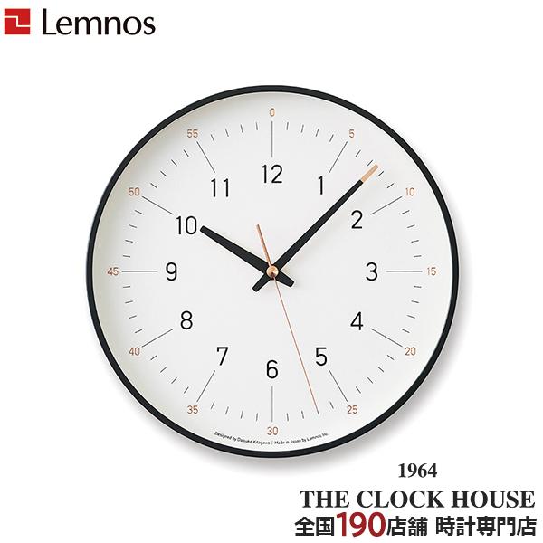 essentは、壁掛け時計の機能と素材に根本から向き合うことから生まれました。時計には、時間を示す12進法と、分と秒を示す60進法が共存しています。しかし多くの壁掛け時計は、1から12の時間を示す数字のみが記されています。そこで、それぞれの...