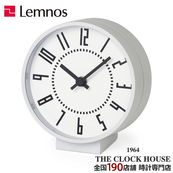 2003年、札幌駅南口外壁の「星の大時計」をデザインした五十嵐威暢は、札幌駅の東西両コンコースにも駅時計をデザインしています。この駅時計は両面表示（片面/白、片面/黒）で、下から見やすいように、半分から下の数字が全て上向きにデザインされてい...