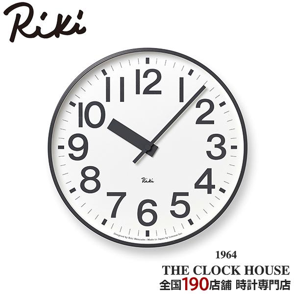 公園や駅前などで見かけるパブリッククロック。使われている文字盤デザインの多くが渡辺力の仕事であることはあまり知られていません。1970年代より精力的に空港、ホテルの世界時計やポール時計等モニュメンタルな公共時計を第一線でデザインしてきた、そ...