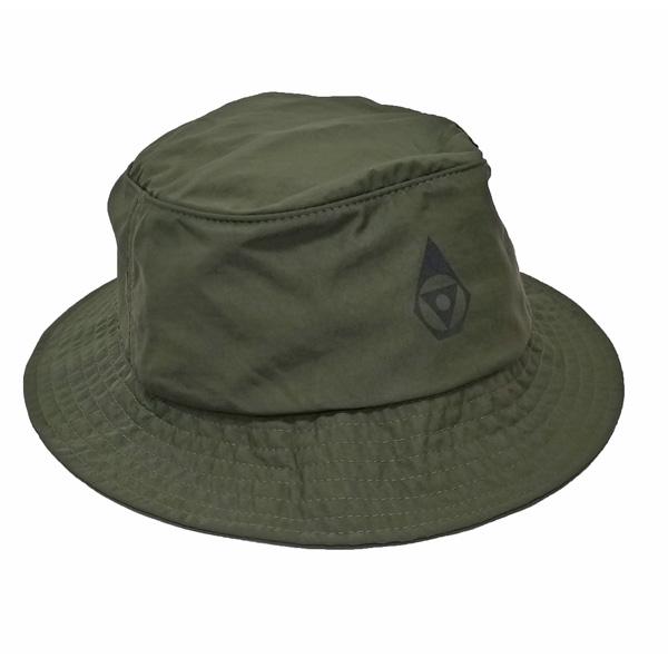 VOLCOM　ボルコム帽子　HAT　バケットハット　あご紐付き（取り外し不可）※返品交換はご遠慮くださいませ。ナイロン100%3パネルバケットハットメッシュポケット付き軽量テクスチャードポリナイロン高密度アレックマジェラスストーンロゴプリン...