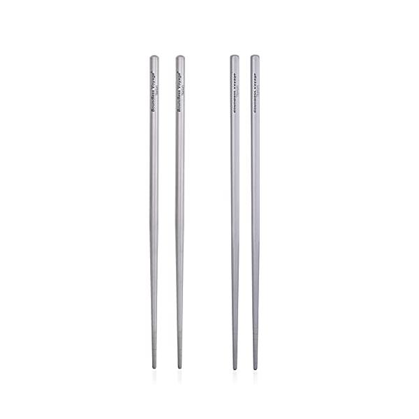 角+丸 2セット/-/Ti1566B・Color:角+丸 2セット・パッケージ個数:1・材料：チタン。長さ：約230mm。重量：約15g/膳。・チタンは強度、軽さ、耐食性、耐熱性を備え様々な分野で活用されています。チタンは熱伝導率が低いで軽...