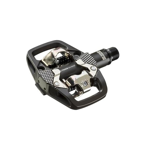 クリップレスブラック/One Size/PEXT18225・パッケージ個数:1・横方向の接触サポートが、ペダルを見つける際に足を導き、クリートをまだ使っていない時でも接触できます。 この広い接触エリアはペダル本体に足が滑り落ちるのを防ぎ、一...