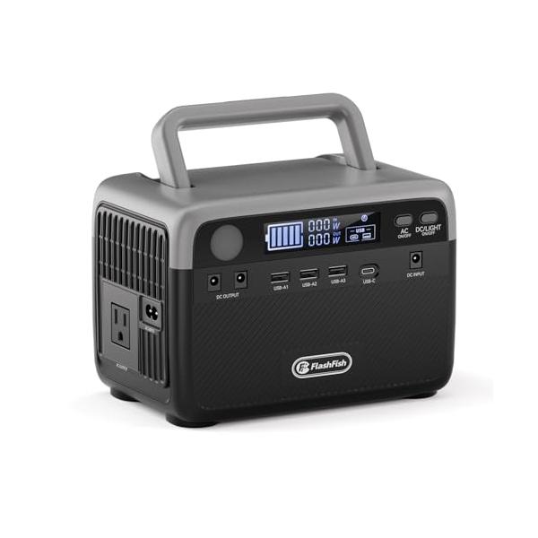 230Whの容量なのに300Wの大出力230Whの容量で、300Wの大出力を持ち、スマホの充電から電気毛布などの小型家庭用電化製品まで幅広く使える小型ポータブル電源です。キャンプや車中泊などのアウトドアレジャーだけでなく、停電が起きた場合に...