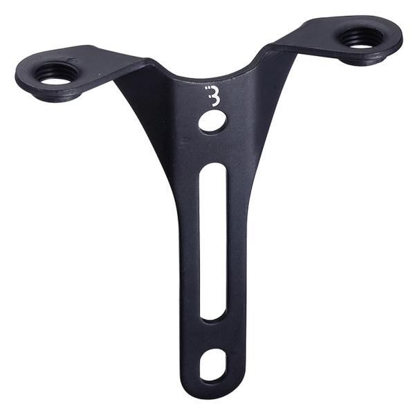 ●2本のCO2カートリッジ用マウント付6061アルミニウム合金製ブラケット。●ボトルケージの下に取り付け可能。●安全で手の届く場所にカートリッジを収納。■カラー：ブラック■参考重量：12g