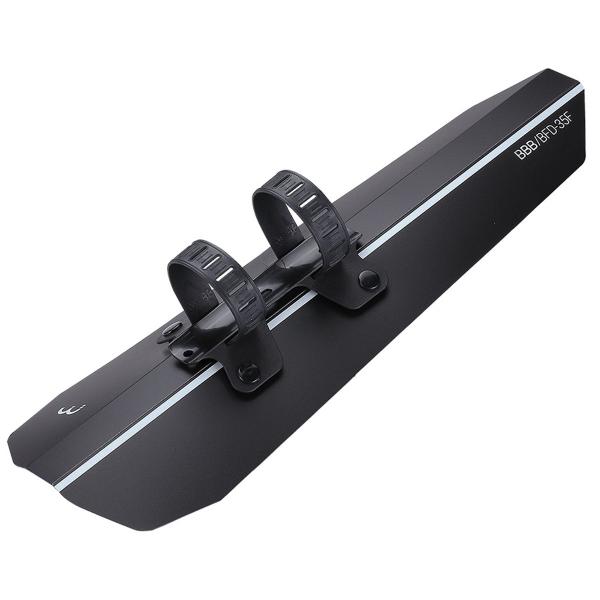 ●フロント用。●軽量で耐久性の高いポリプロピレン製のフェンダー。●ダウンチューブに取り付けるタイプのフェンダー。●デュアルエラストマー製のストラップで取り付け可能。●ファットバイク用のデザイン。■カラー：ブラック■最大幅：18cm■長さ：約...