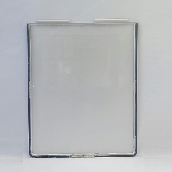 出入りする扉部分だけが割れてしまった場合の交換用フラップ板です。ドッグドア本体ごと買い替える必要がありません。ドッグフラップＤＦ−Ｍ交換用フラップ板/中型犬用ドッグドアDF−Ｍ用交換フラップ板/部品