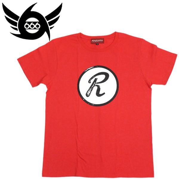 正規取扱店 THREE WOODシド・ヴィシャスをイメージしたTシャツ。カラー：レッド素材：コットンS：胸囲 92-96cm、肩幅 42cm、着丈 61cm、袖丈 17cmM：胸囲 97-101cm、肩幅 44cm、着丈 64cm、袖丈 1...