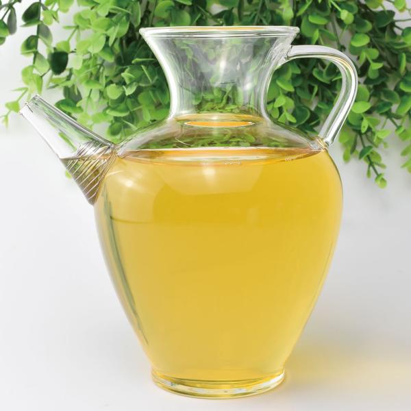 持ち手が上の方につながる縦長スタイルの茶壺です。大きめサイズ。