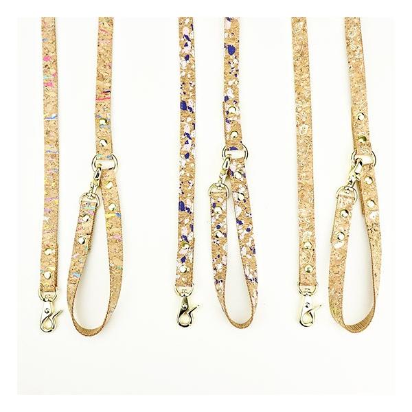 とってもお洒落で頑丈なコルクリード。どんなファッションにも合わせ易いのがGood♪カラフルなマーブル(Marble)、スタイリッシュな水玉(Drop)、華やかなゴールドのフラワー(Flower)の3色展開での登場です。ゴールドメタルのパーツ...